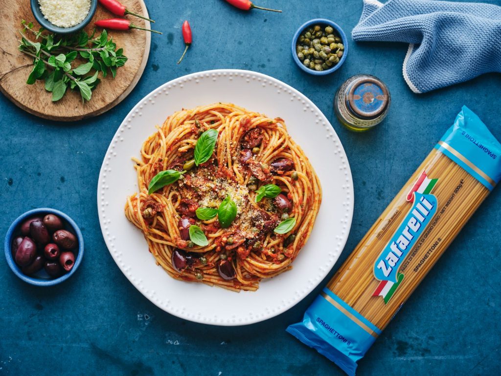 Spaghettoni Alla Puttanesca – Zafarelli Pasta